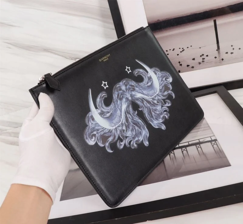 Discounted Givenchy Clutch Bags