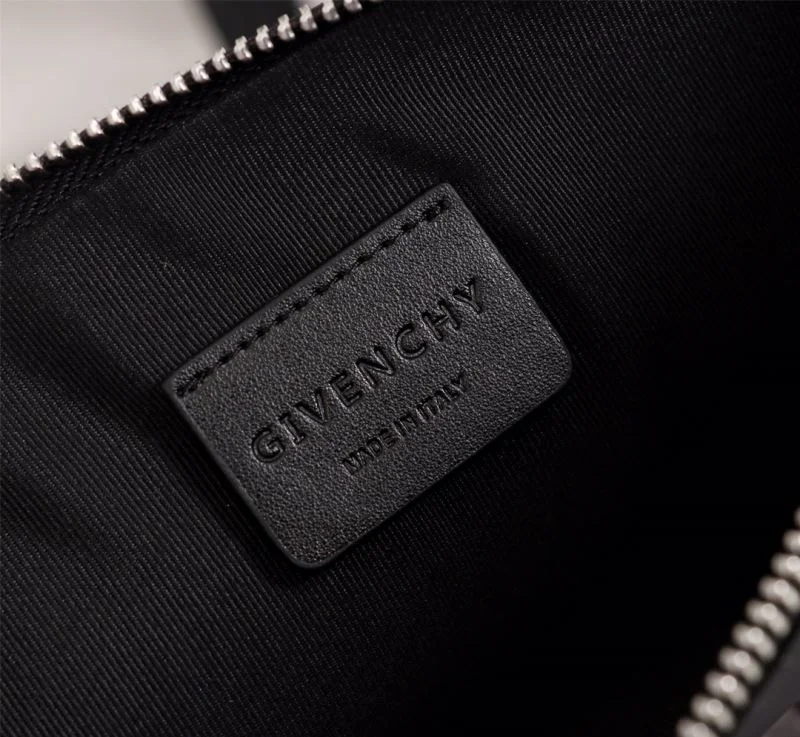 Discounted Givenchy Clutch Bags