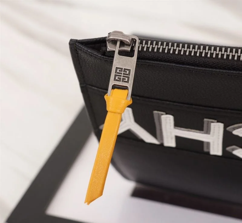 High fidelity Givenchy Clutch Bags