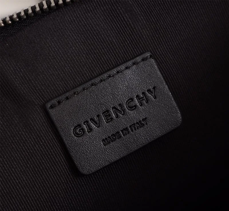 High fidelity Givenchy Clutch Bags