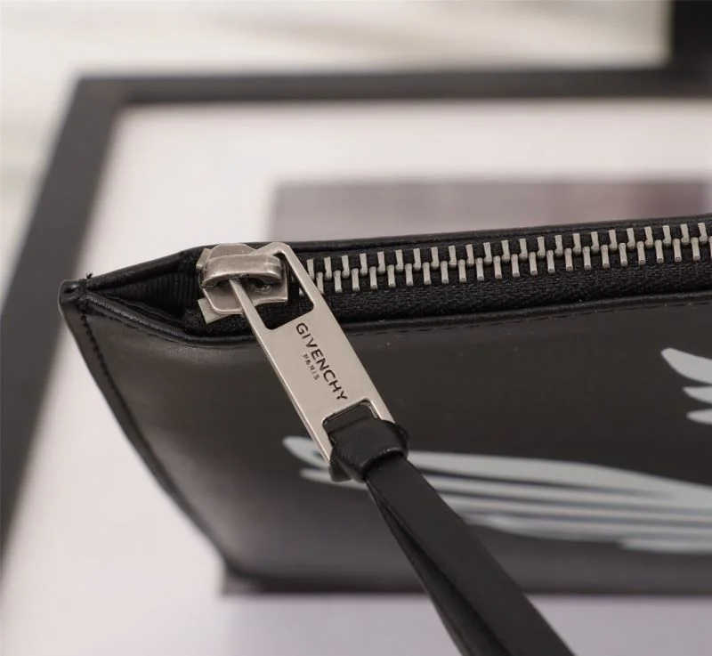 Economical Givenchy Clutch Bags
