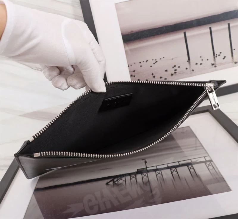 Legit Givenchy Clutch Bags