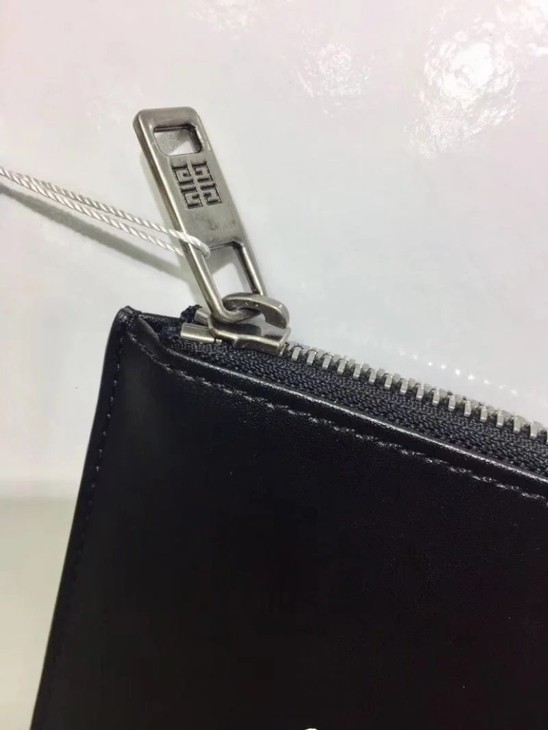 Economical Givenchy Clutch Bags