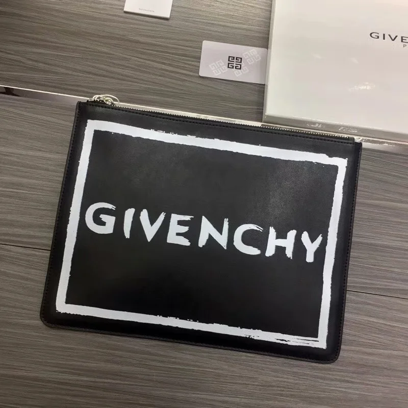 Legit Givenchy Clutch Bags