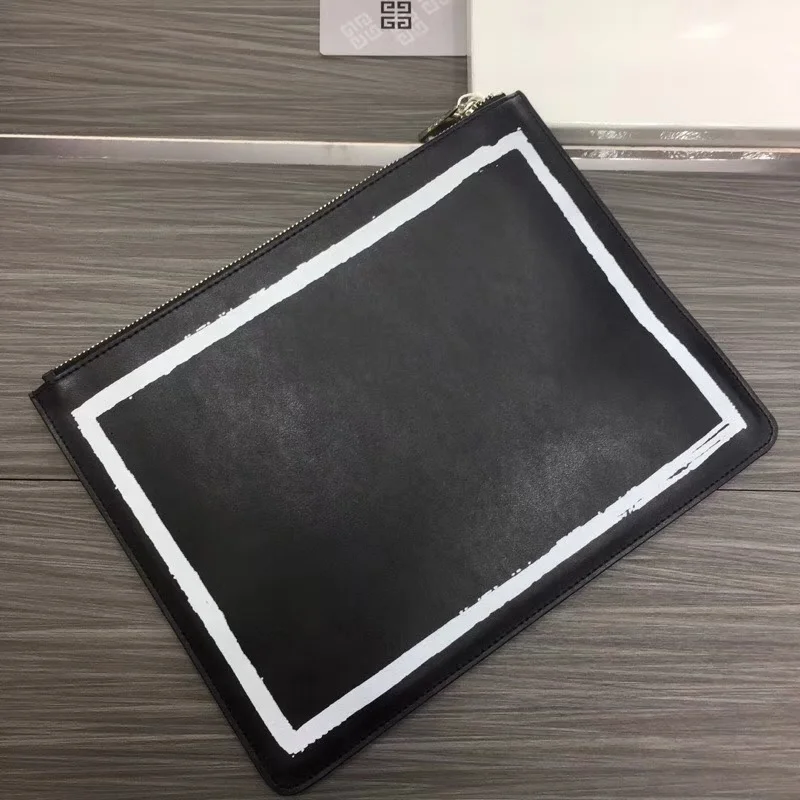 Legit Givenchy Clutch Bags