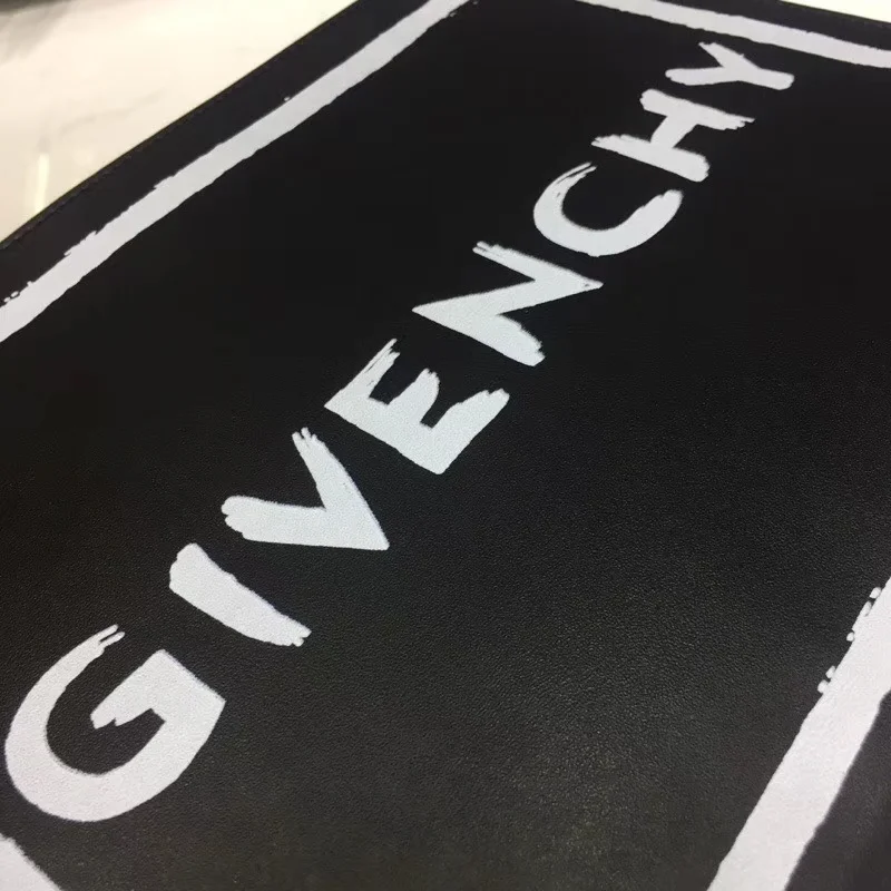 Legit Givenchy Clutch Bags