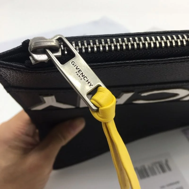 Cut-rate Givenchy Clutch Bags