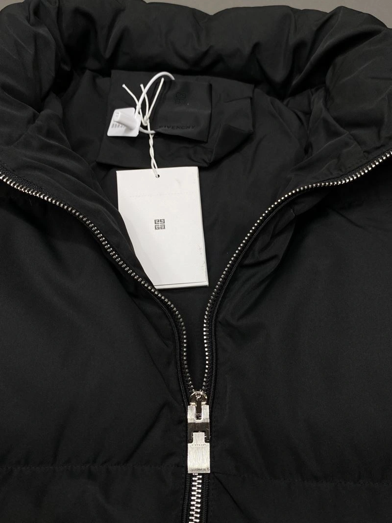 Top mirror Givenchy Down Jackets