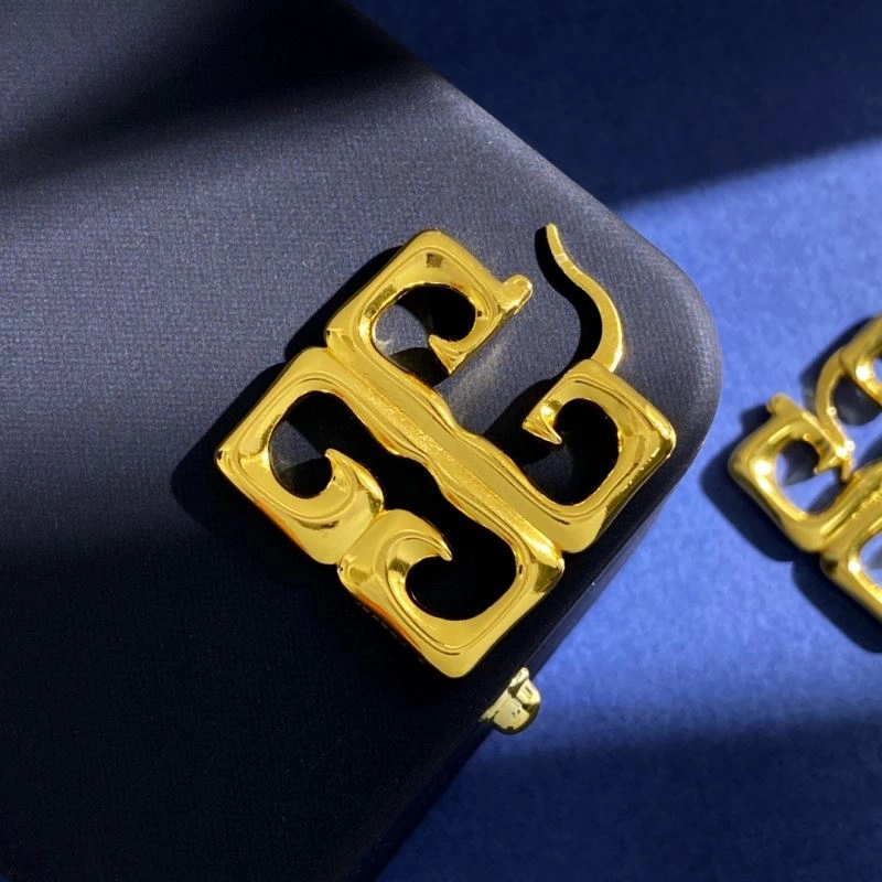 High accuracy Givenchy Earrings