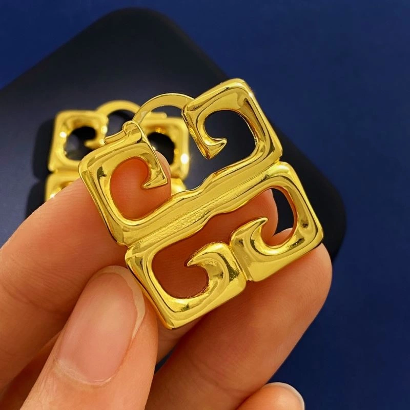 High accuracy Givenchy Earrings