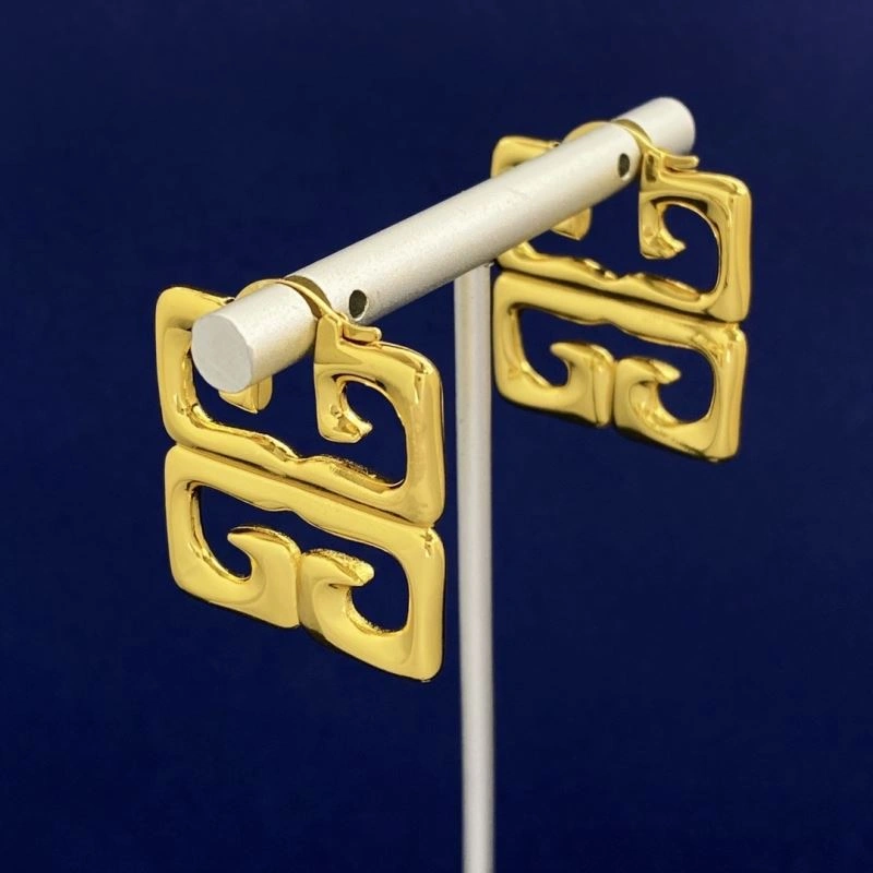 High accuracy Givenchy Earrings