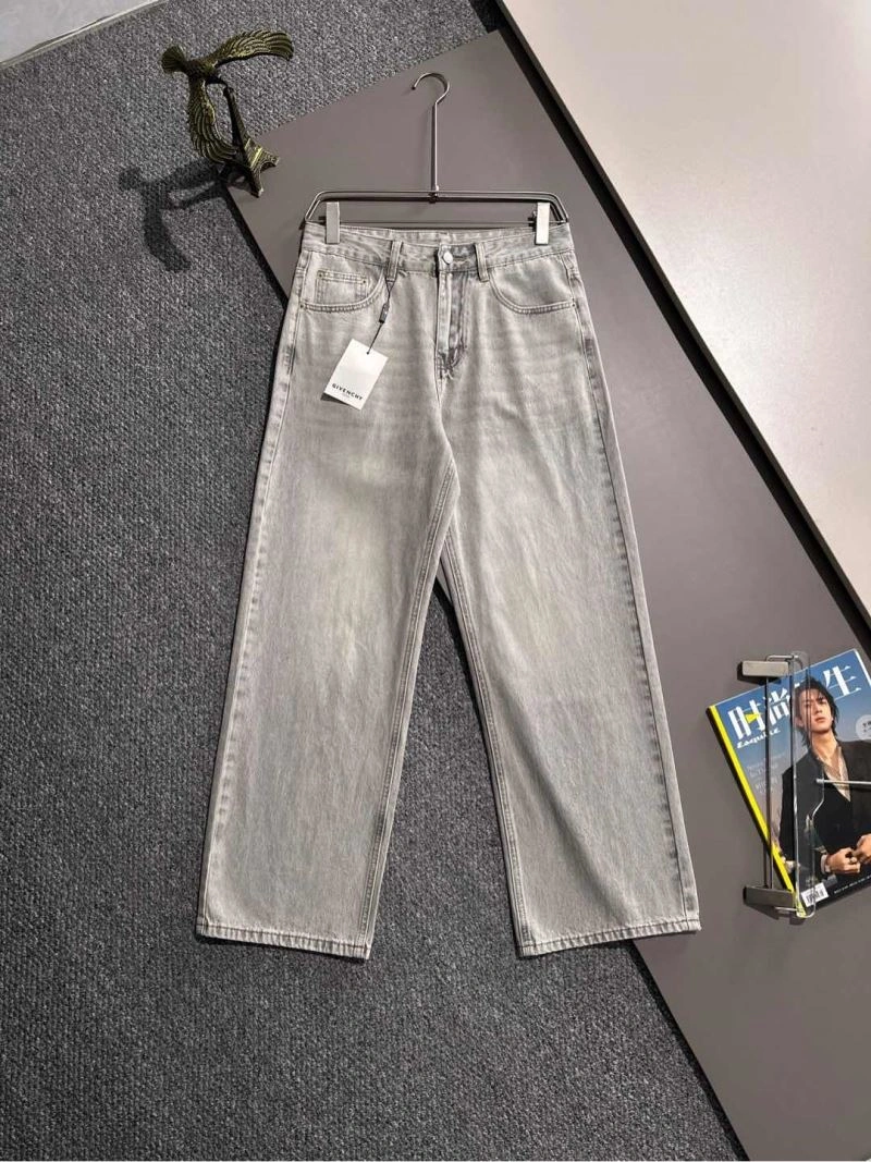 High fidelity Givenchy Jeans