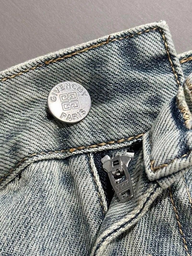 High fidelity Givenchy Jeans