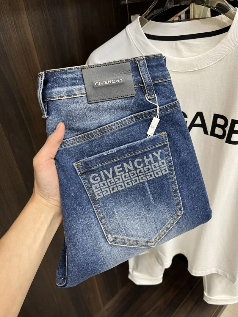 Givenchy Jeans