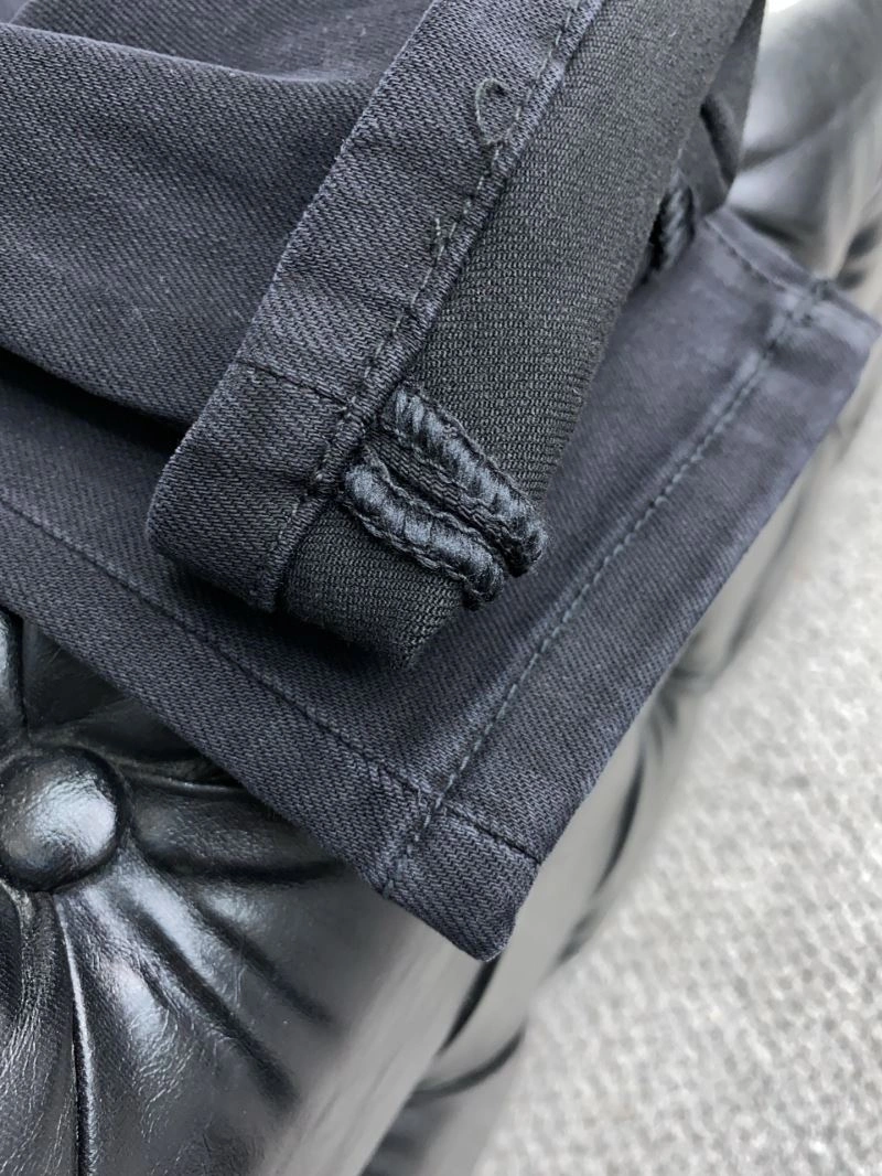 Exact replica Givenchy Jeans