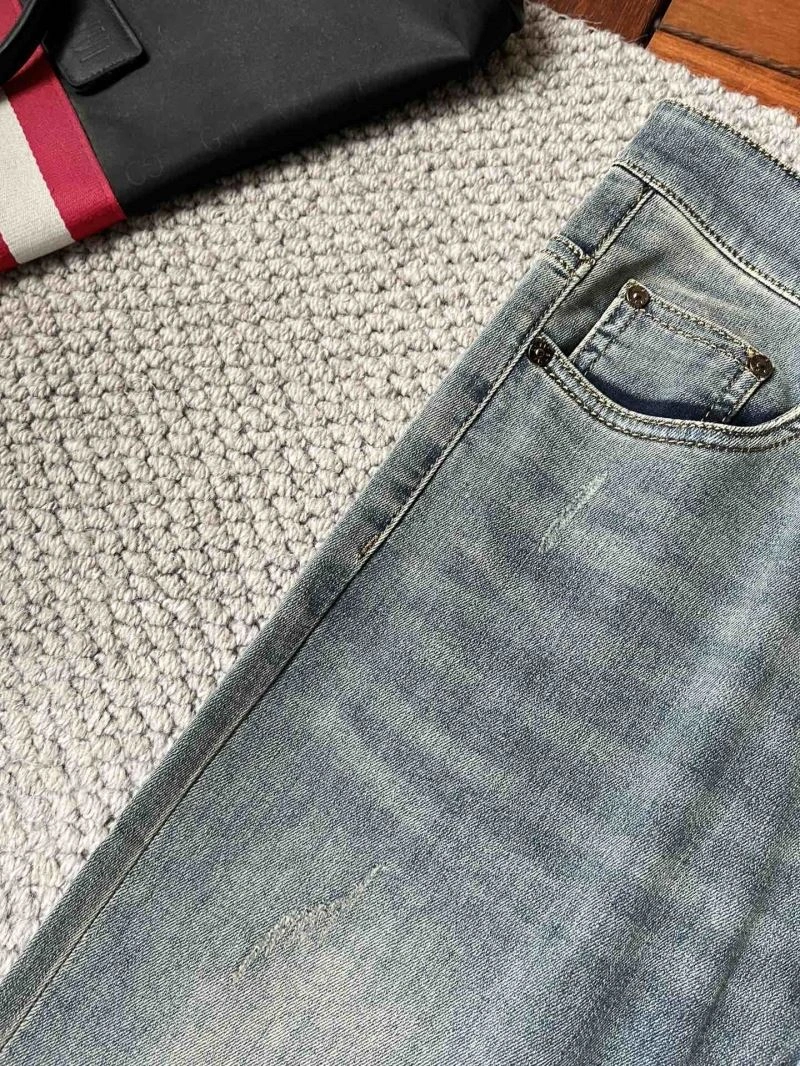 Discounted Givenchy Jeans