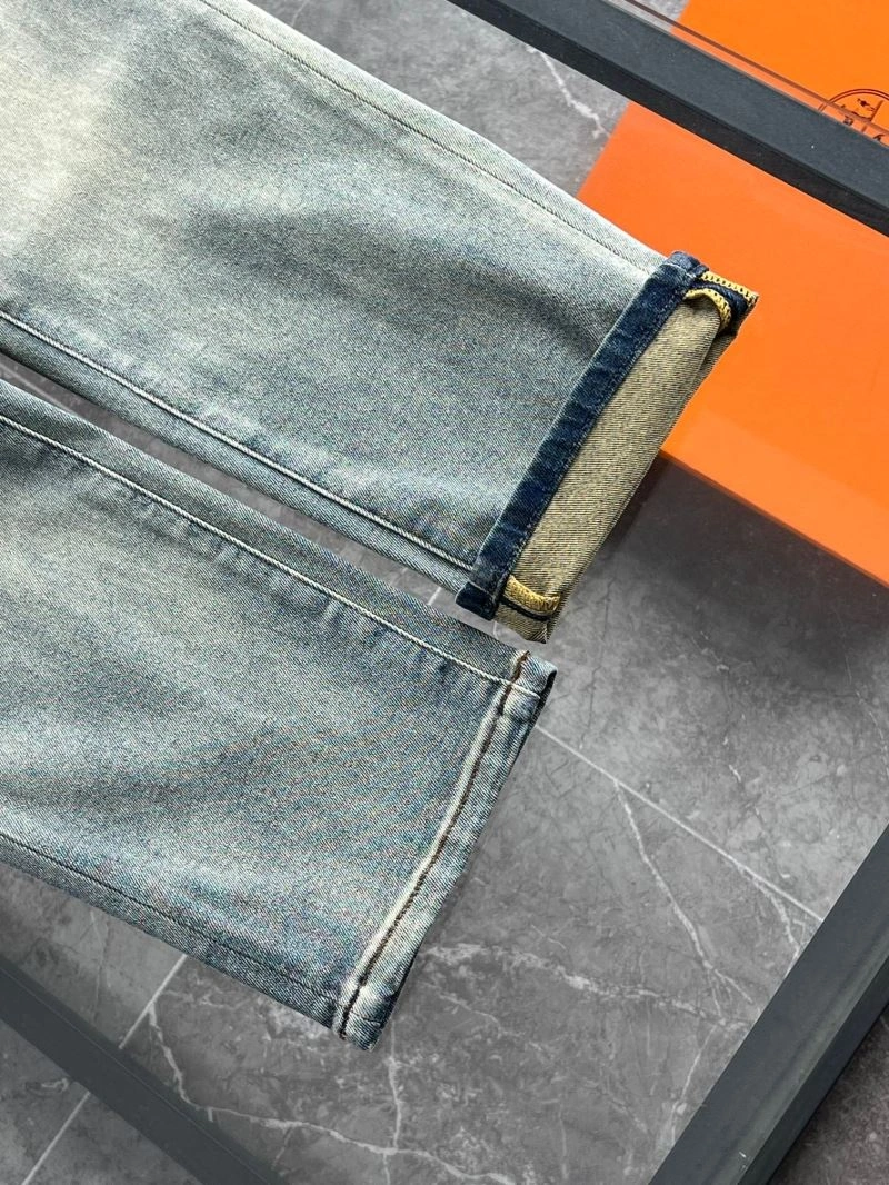 Brand-original Givenchy Jeans