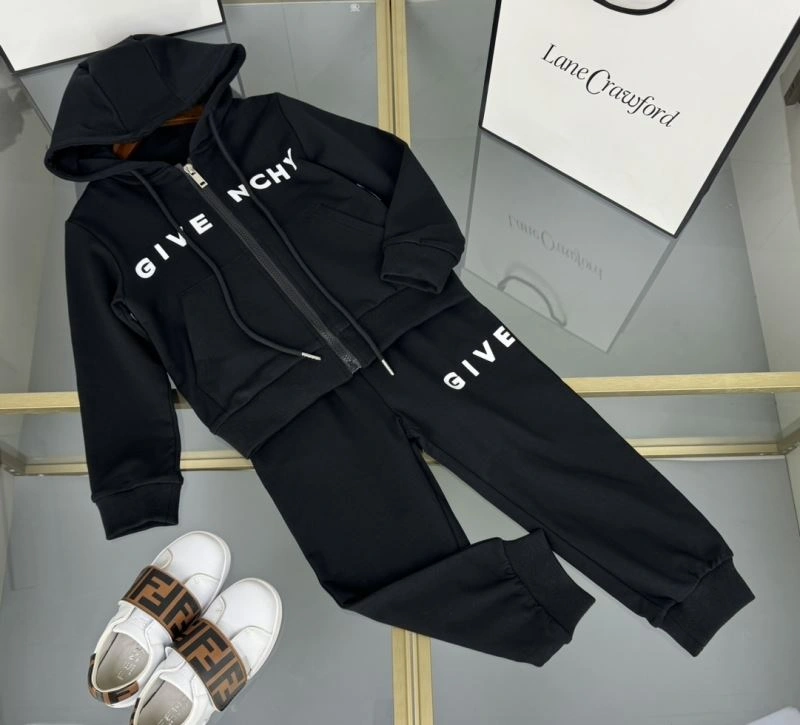 High fidelity Givenchy Kids