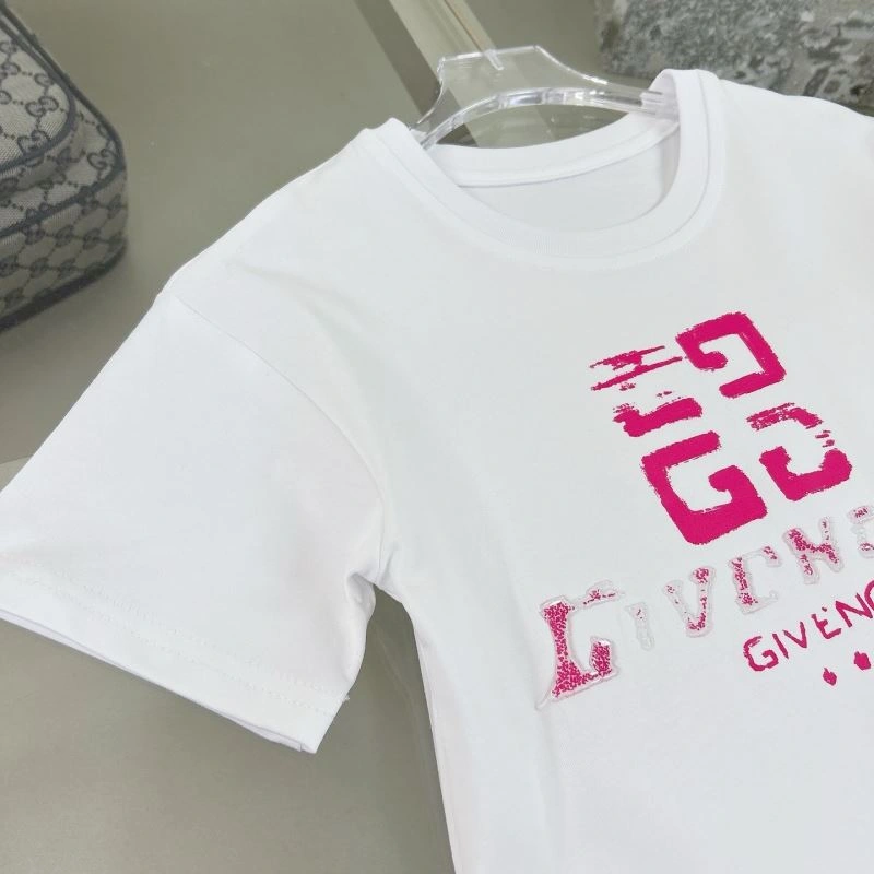 Low-cost Givenchy Kids