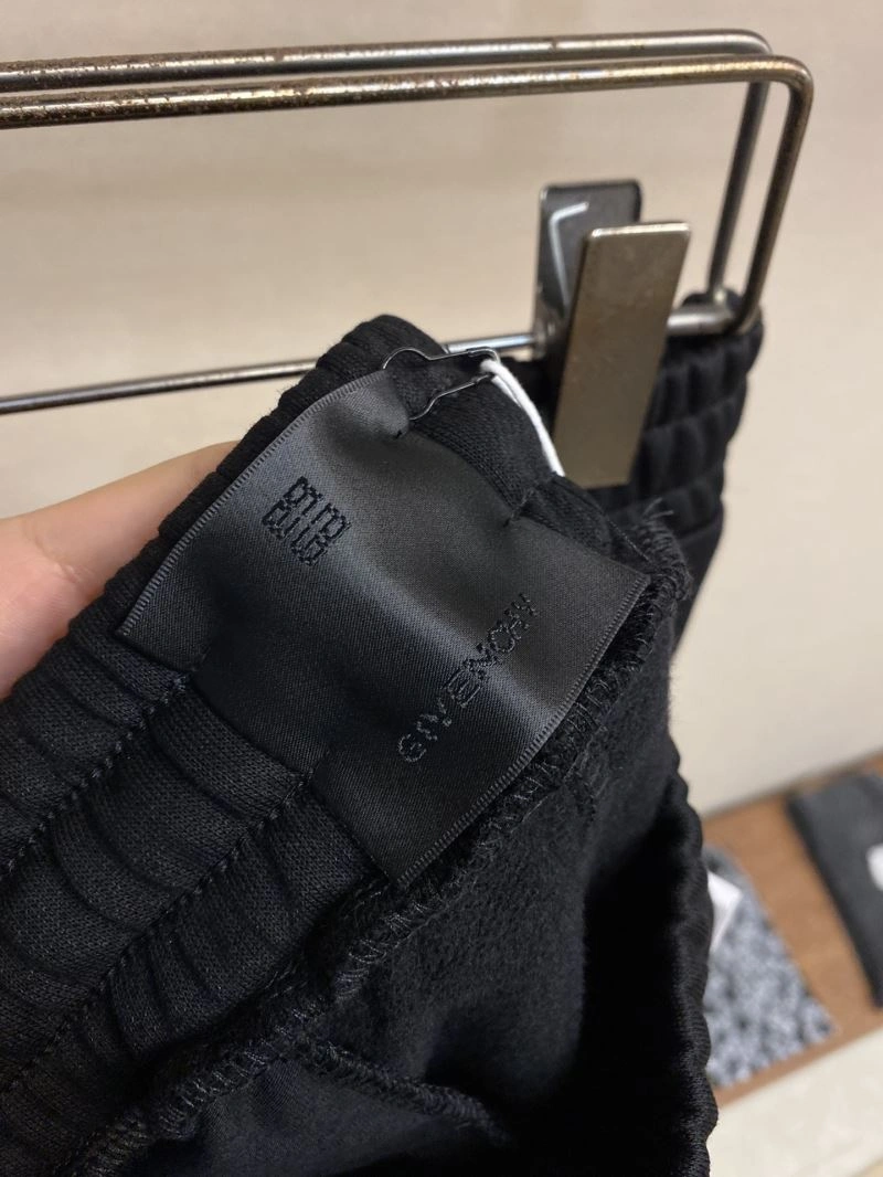 Indistinguishable Givenchy Long Pants