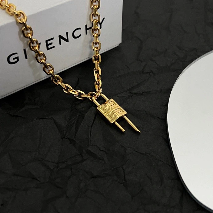 High fidelity Givenchy Necklaces