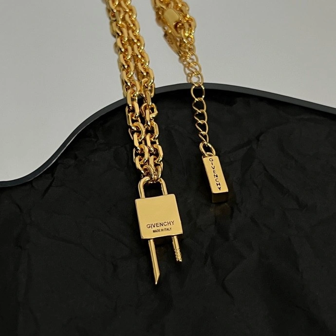 High fidelity Givenchy Necklaces