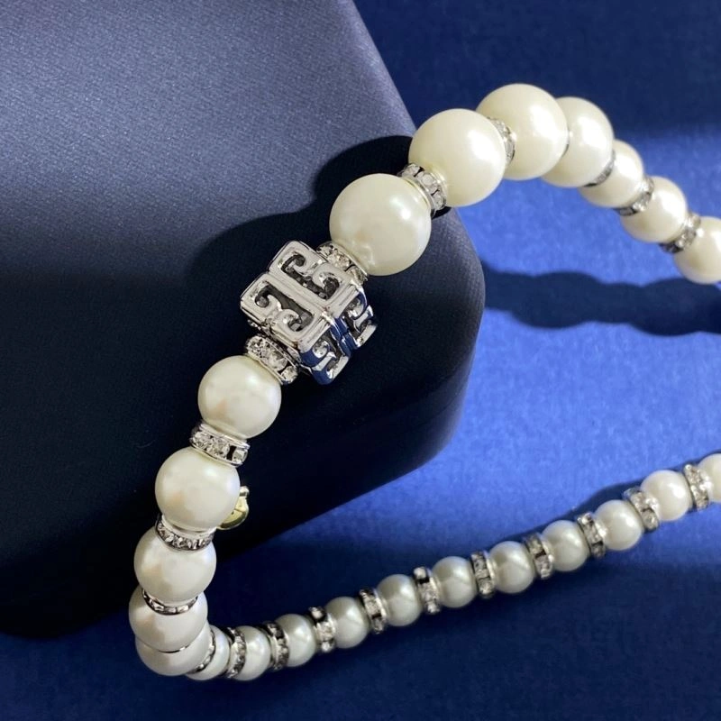 High fidelity Givenchy Necklaces