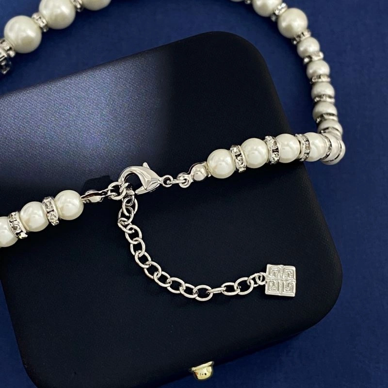 High fidelity Givenchy Necklaces