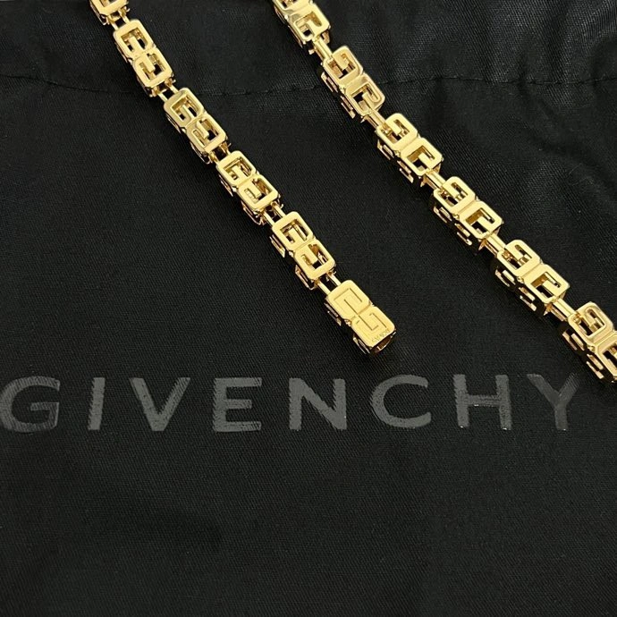 Brand-original Givenchy Necklaces