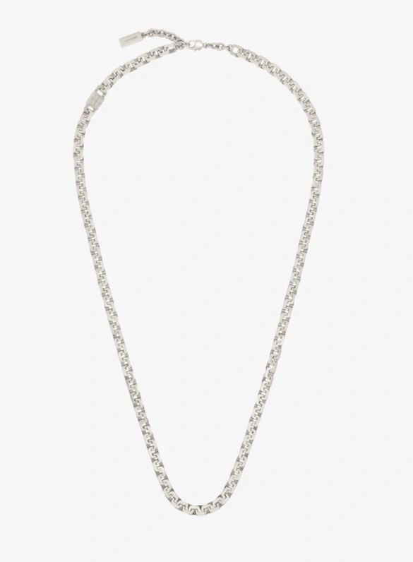 Accurate model Givenchy Necklaces