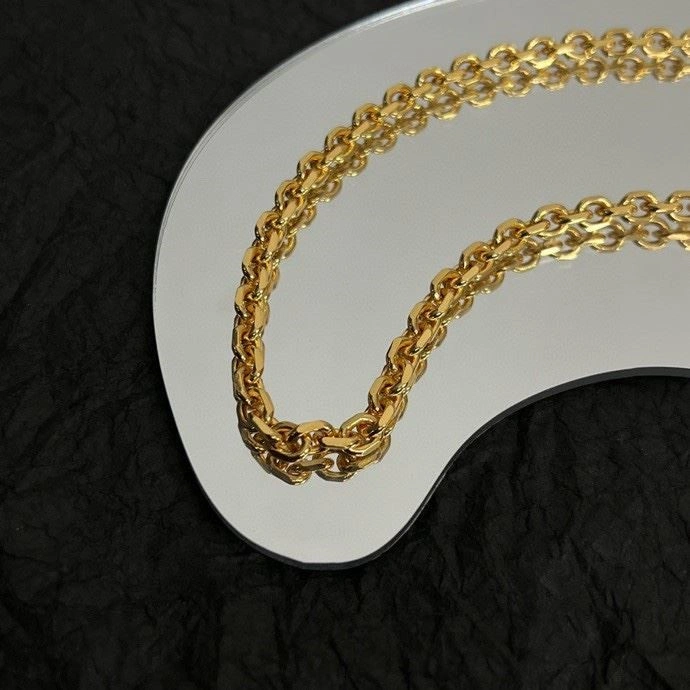 Indistinguishable Givenchy Necklaces