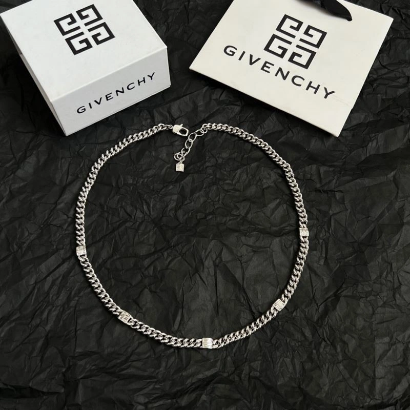 Affordable Givenchy Necklaces
