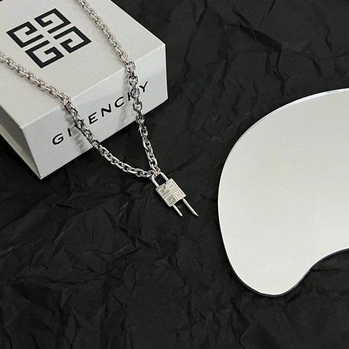 Legit Givenchy Necklaces