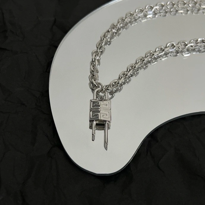 Legit Givenchy Necklaces