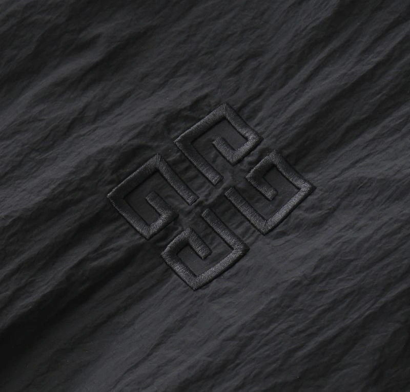 Top match Givenchy Outwear
