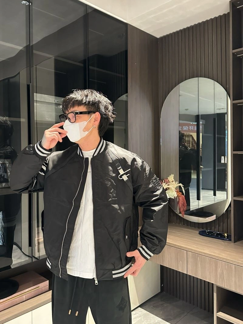 Mirror quality Givenchy Outwear