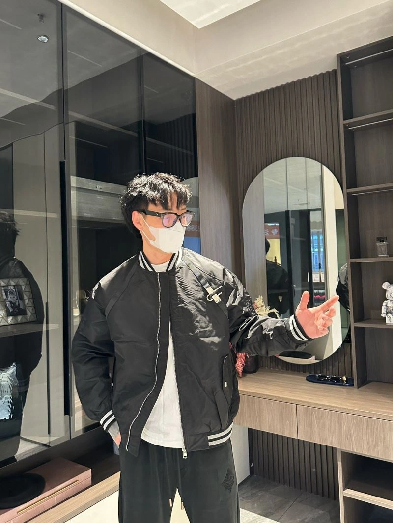 Mirror quality Givenchy Outwear