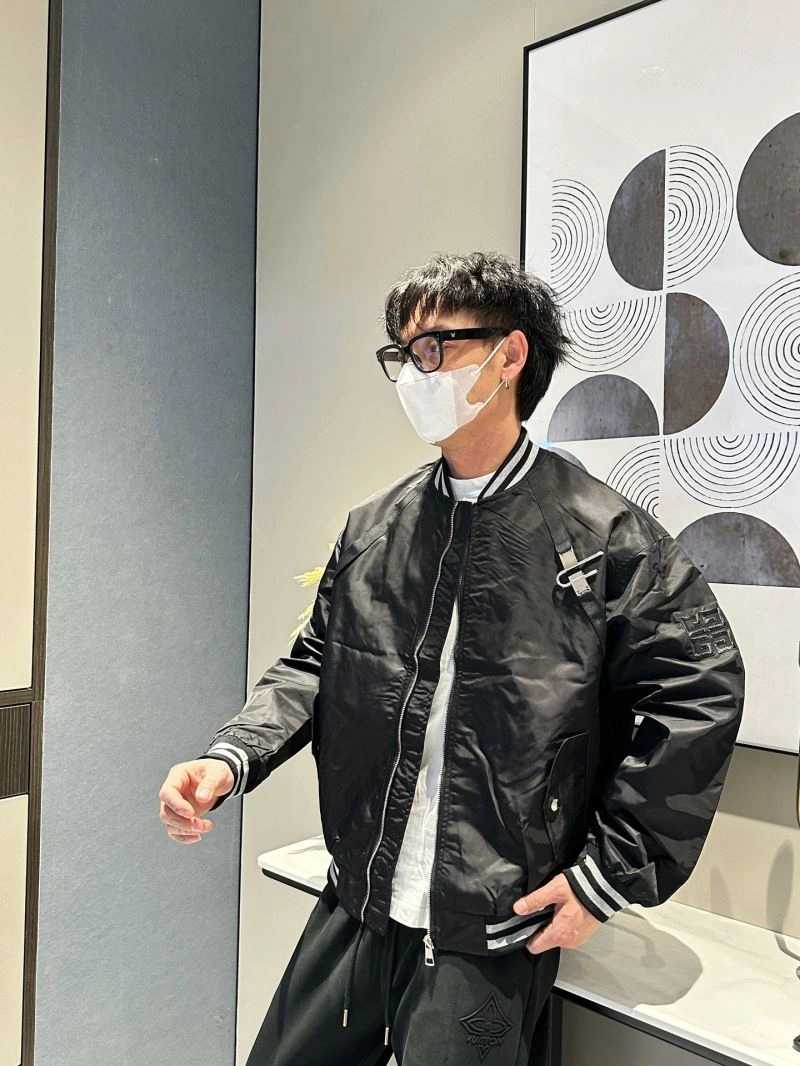 Legit Givenchy Outwear