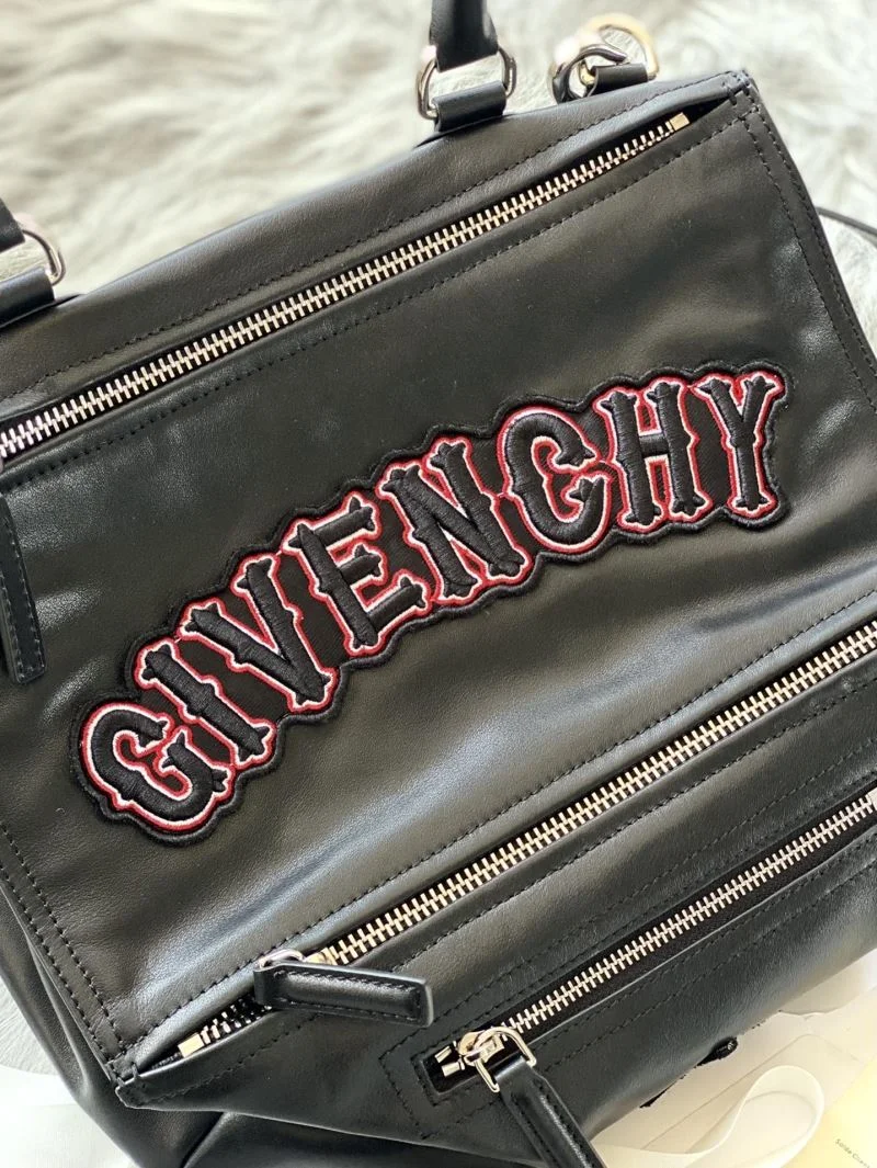 Top mirror Givenchy Pandora Bags