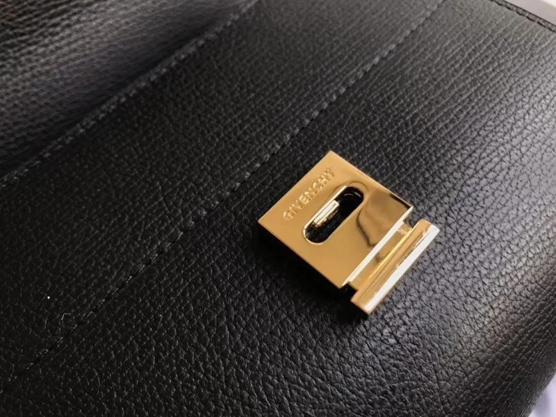 Factory-made Givenchy Pandora Bags