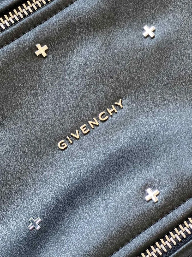 Inexpensive Givenchy Pandora Bags
