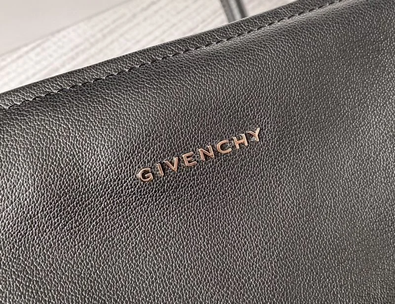 Discounted Givenchy Pandora Bags