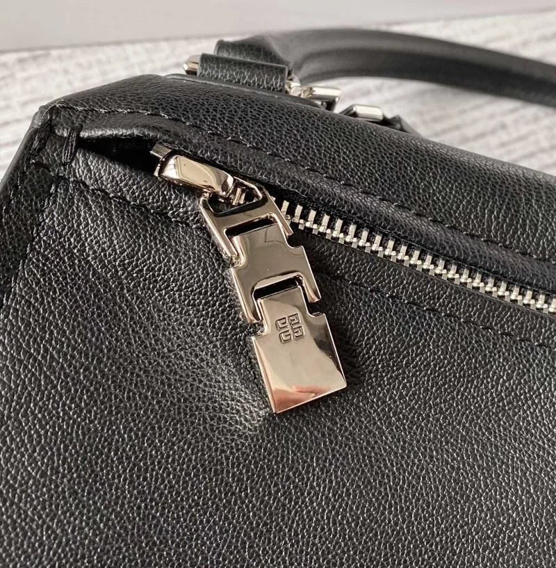 Discounted Givenchy Pandora Bags