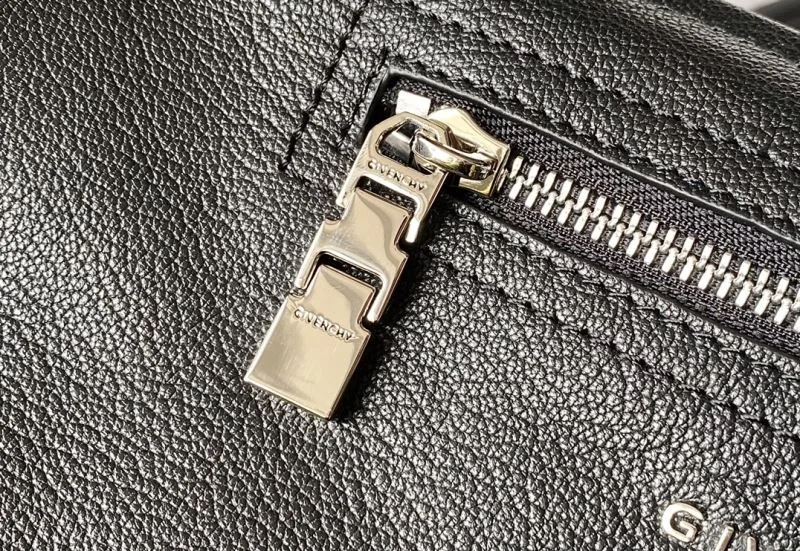 Cut-rate Givenchy Pandora Bags
