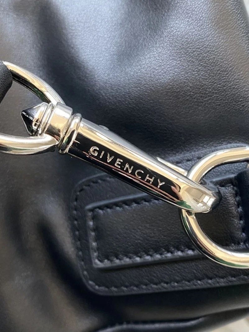 Reasonably priced Givenchy Pandora Bags