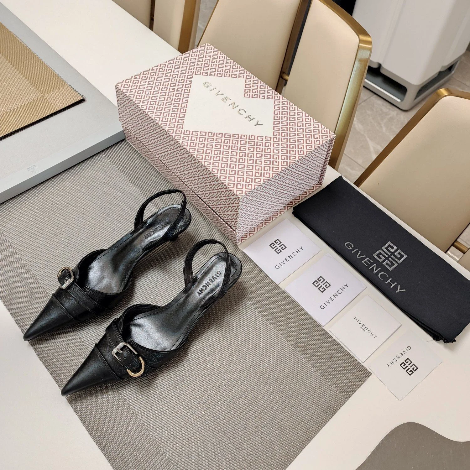 Exact replica Givenchy Sandals