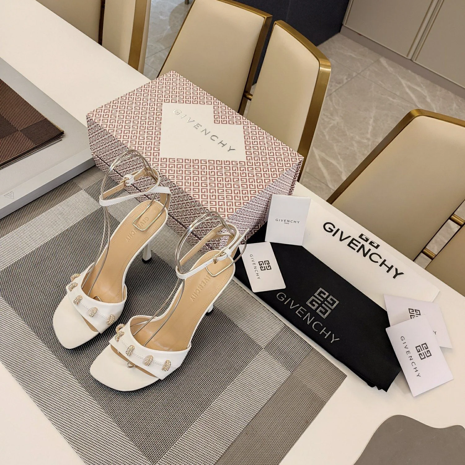 Low-cost Givenchy Sandals