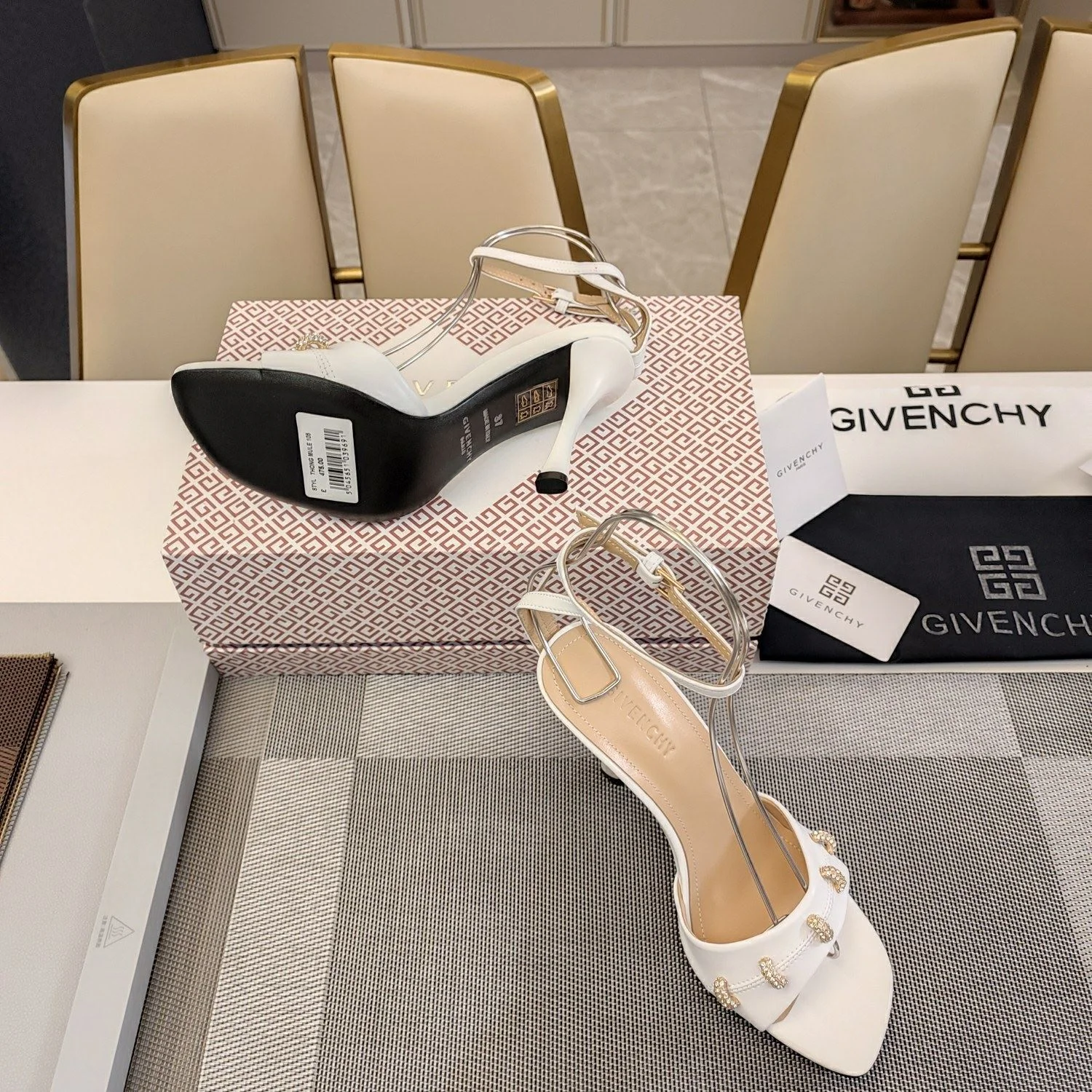 Low-cost Givenchy Sandals