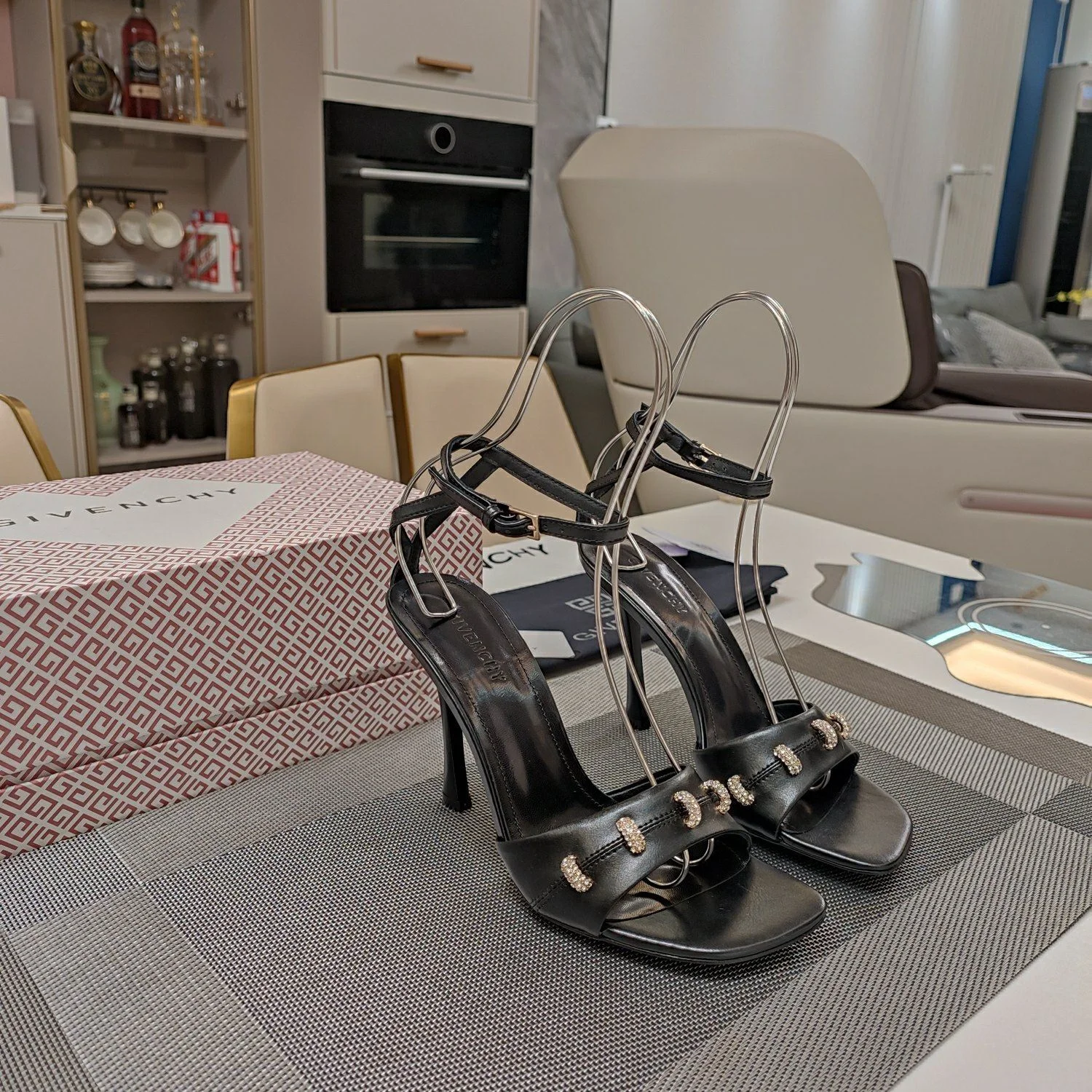 High fidelity Givenchy Sandals