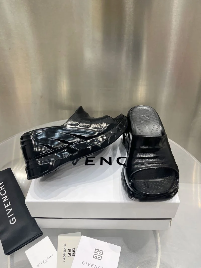 Brand-authenticated Givenchy Sandals